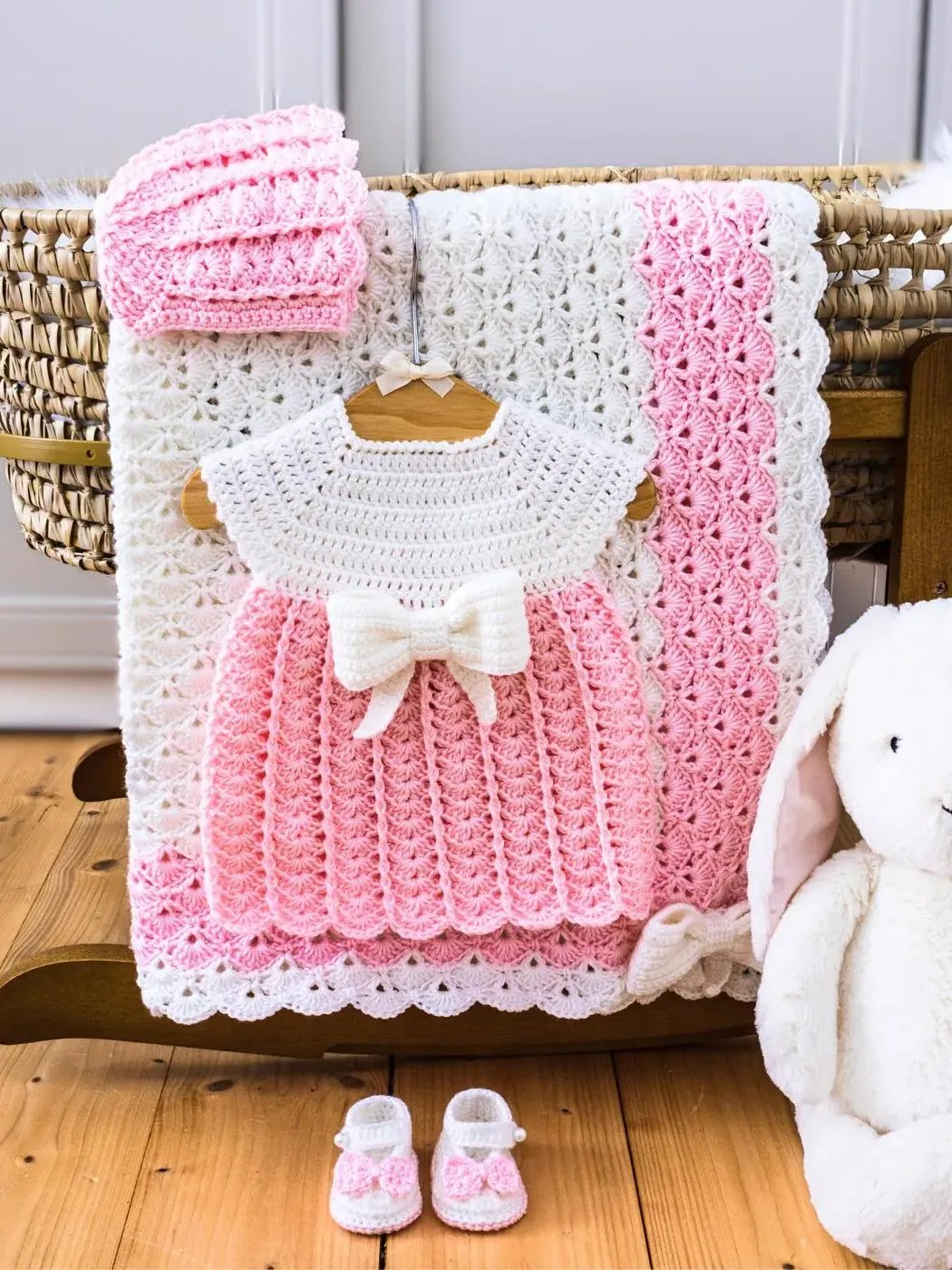 Easy Baby Dress Crochet Pattern | Maisie and Ruth