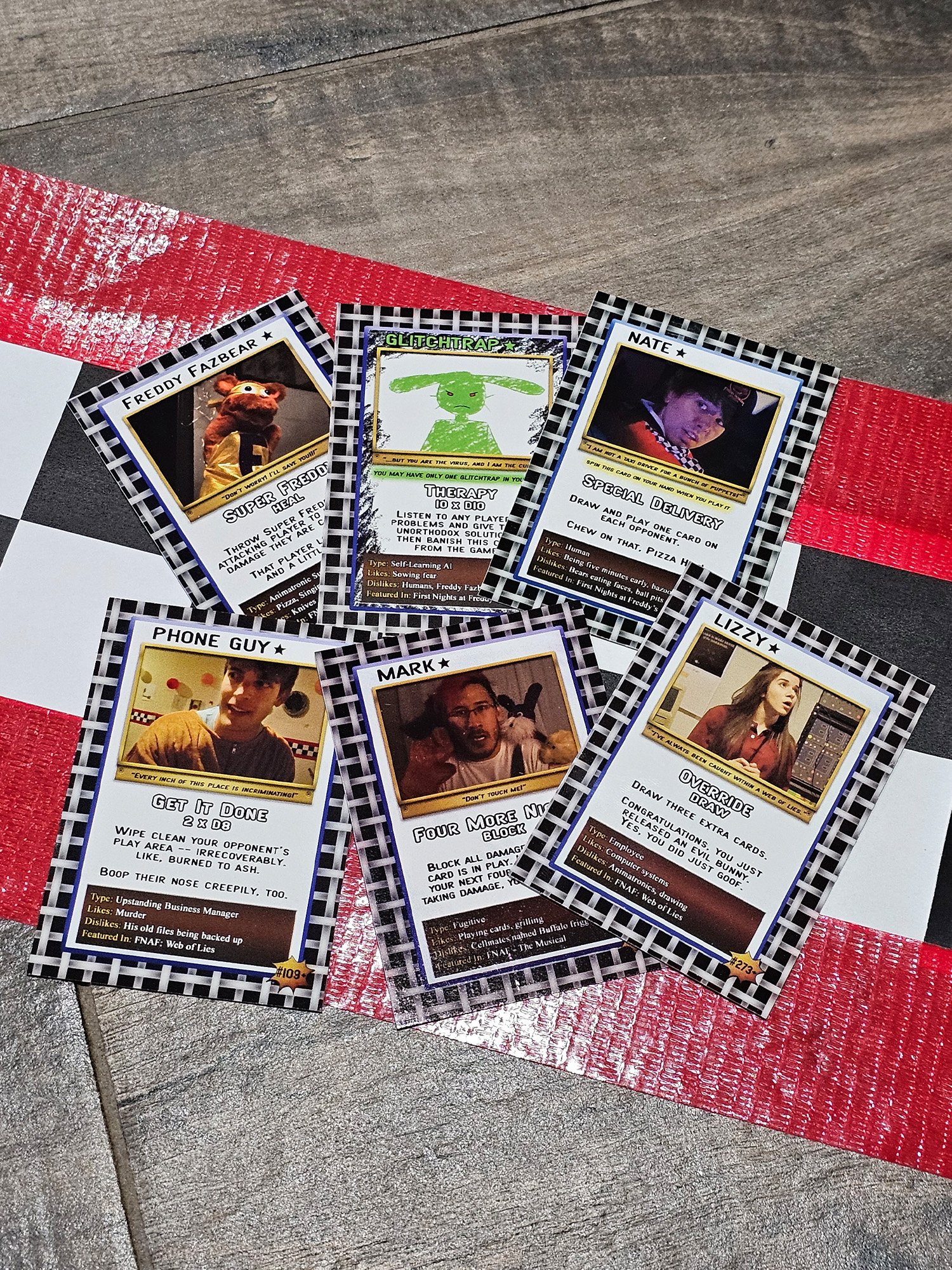 Trading Card Starter Pack - The FNAF Collection | Random Encounters